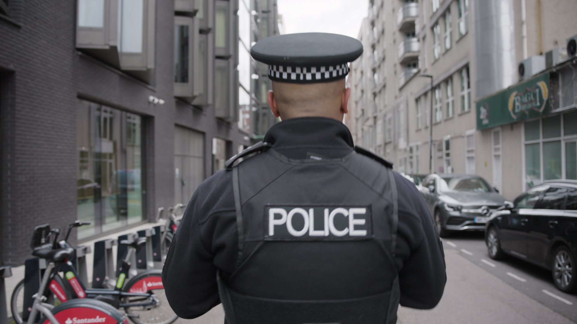 Improving diversity in policing leadership: Police Now’s 200 Frontline ...