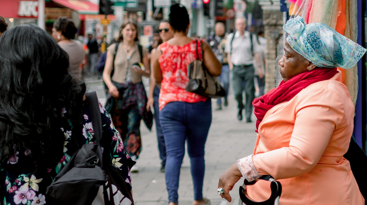 Become a Neighbourhood Police Officer | Police Now neighbourhoods